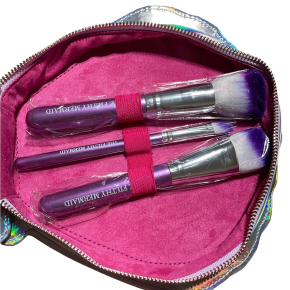 the filthy mermaid | Makeup | The Filthy Mermaid Shell Case With Makeup ...